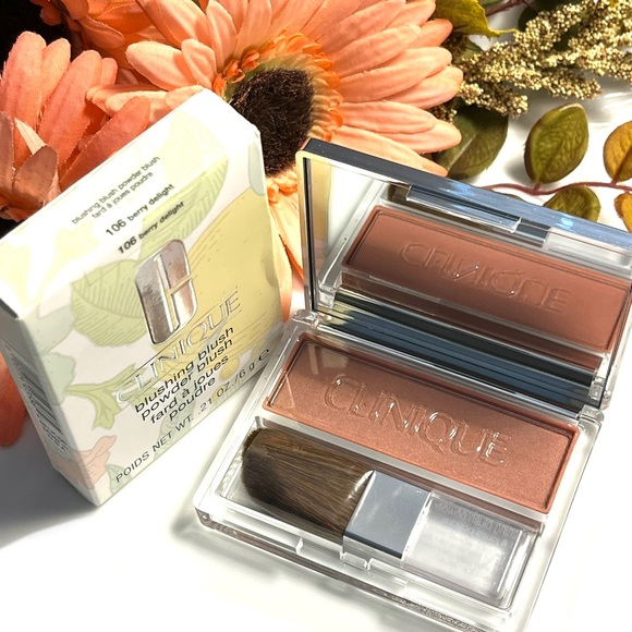 Clinique | Makeup | Clinique Blushing Blush Powder Blush Berry Delight 6 | Poshmark